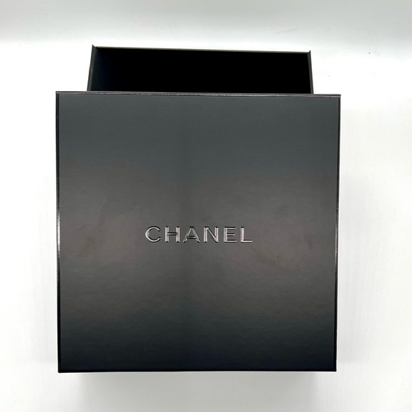 CHANEL | Bags | Chanel Gift Box | Poshmark